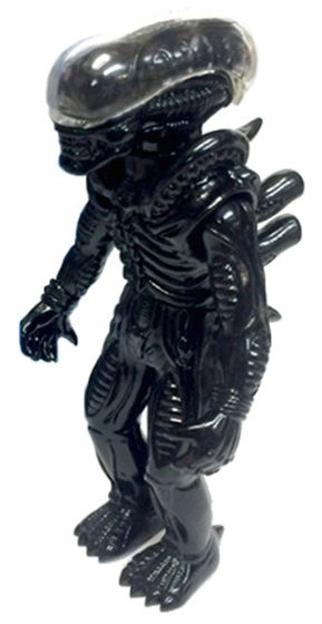 Alien Sofubi created by Super7, Secret Base