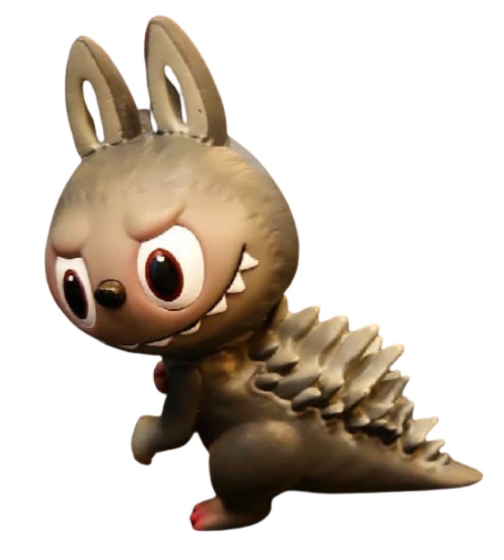 Bronze Gojimomo created by Kasing Lung